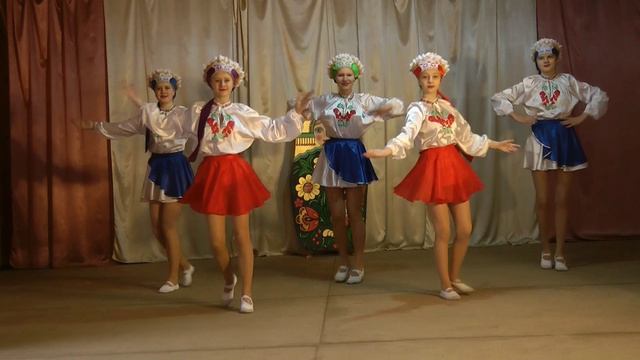 ТАНЦЕВАЛЬНЫЙ КОЛЛЕКТИВ-  -ФЛОРЕНС- от Волги и до Енисея