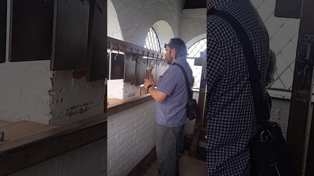 Звон в била.