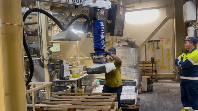 Вакуумный подъемник для мешков