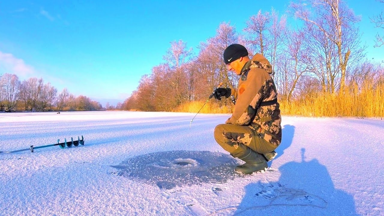 Просто не верится ПЕРВЫЙ ЛЁД первые ЩУКИ! СТАРАЯ ГВАРДИЯ РУЛИТ!!!