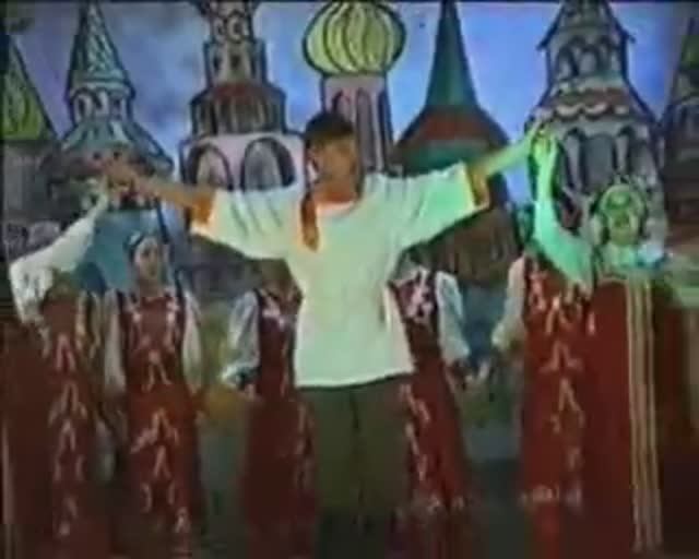 Старинный обряд Семик-Троица, фольклорный ансамбль "Русские сувениры", рук. Виктория Полшкова 1997