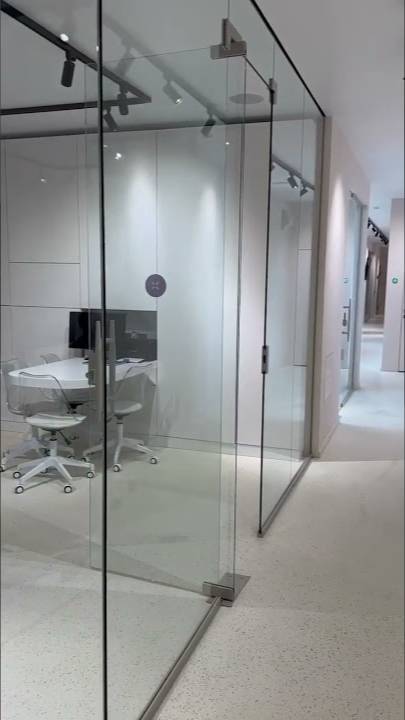 Обзор стоматологической клиники Umetria. Часть 1