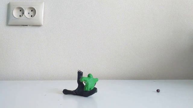 Пласт.аним. #2 Пластелиновое НЕЧТО усилилось до 2 уровня.
