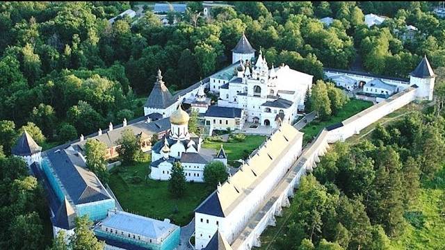 Саввино-Сторожевский ставропигиальный мужской монастырь. город Звенигород.