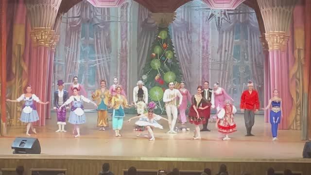 Фрагменты балета «Щелкунчик» . Классический русский балет им Хасана Усманов. Аатырь  2024