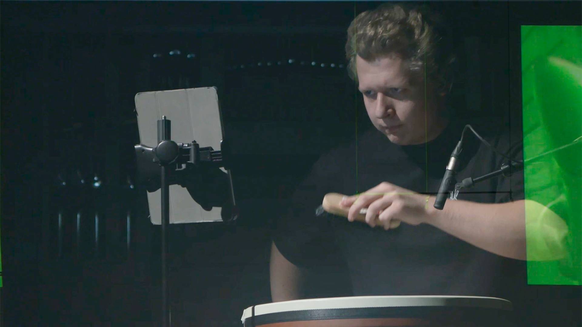 Фархад Бахтияри. Ün для ансамбля и электроники (2023). Фестиваль «Пять вечеров»