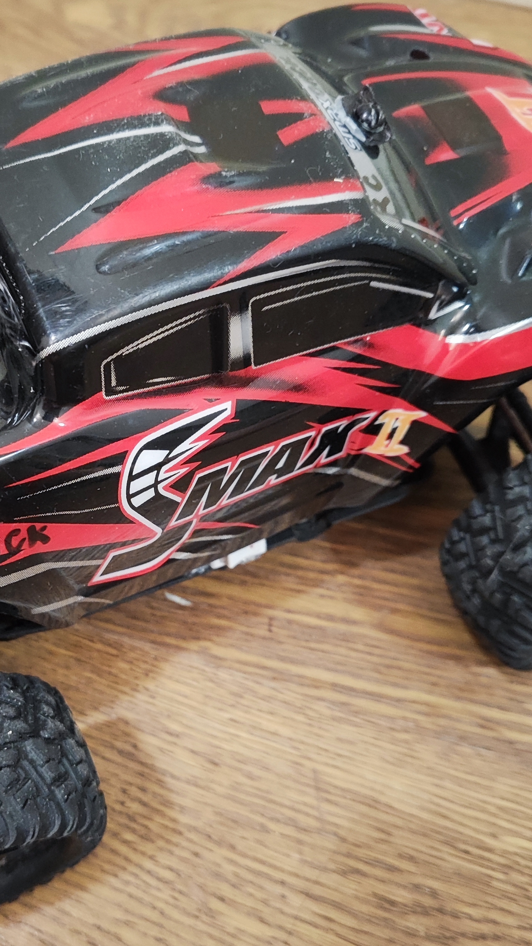 одна из моих  RC моделей и её ремонт и тюнинг)))