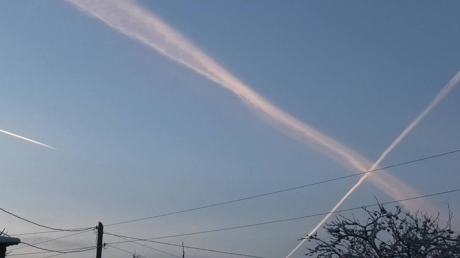 12-13 12 24г на даче.Снегочистка.Дятел. Утепляем погреб.