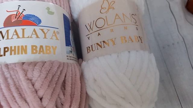 Мои погремушки,  обзор пряжи и испекла чесночный хлеб