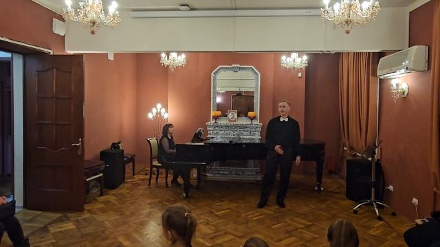 Концерт хорового ансамбля "Созвучие" в библиотеке Данте Алигьери 19.12.2024 г.