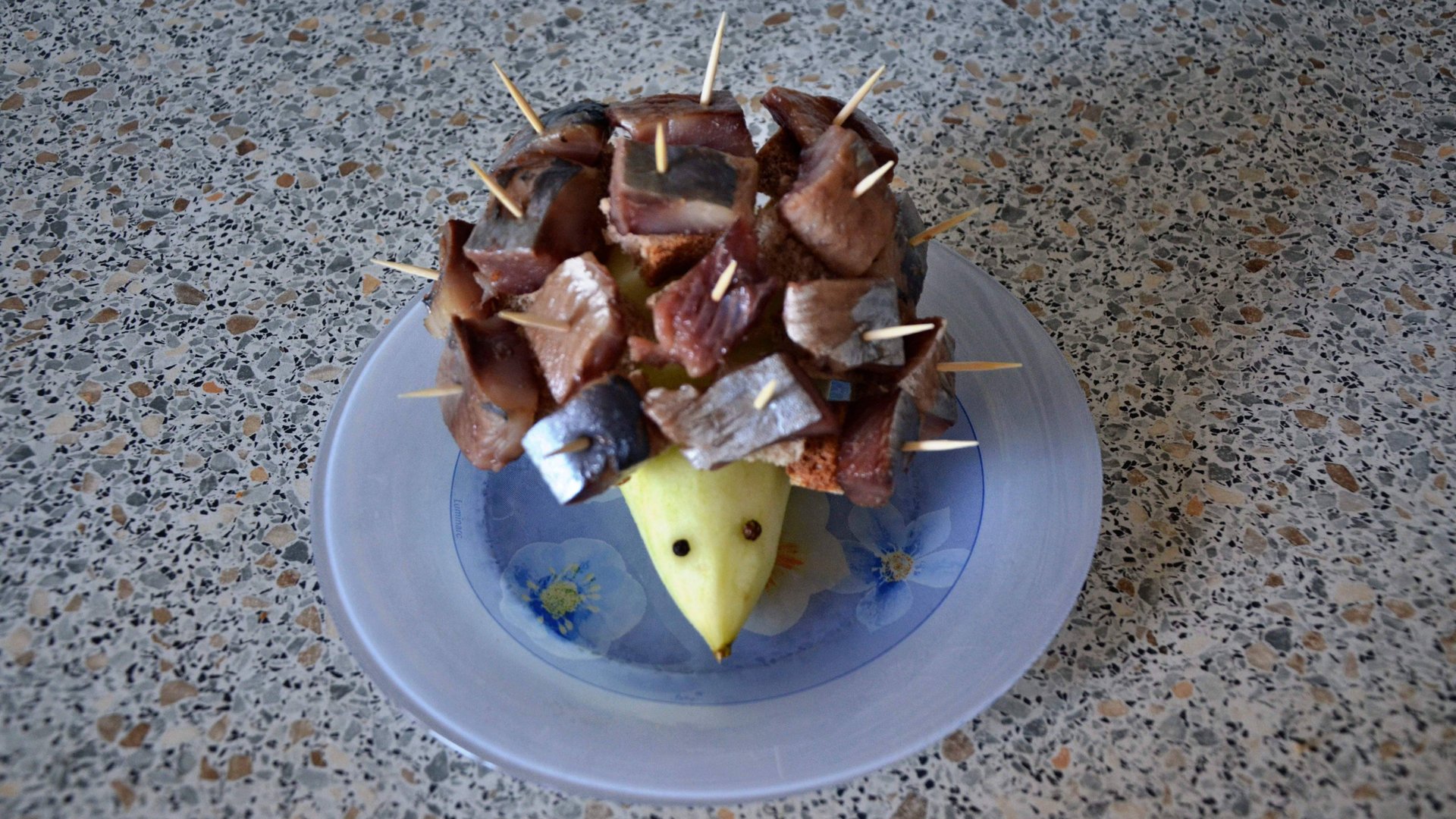 Канапе ёжик