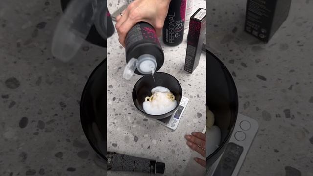 Как эффективно закрасить седину?