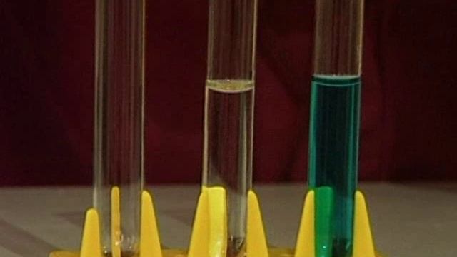 026. Гидролиз солей, образованных слабым основанием