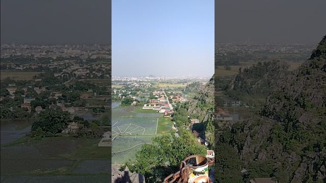 Виды на Вьетнамские деревни и поля с вершины горы!