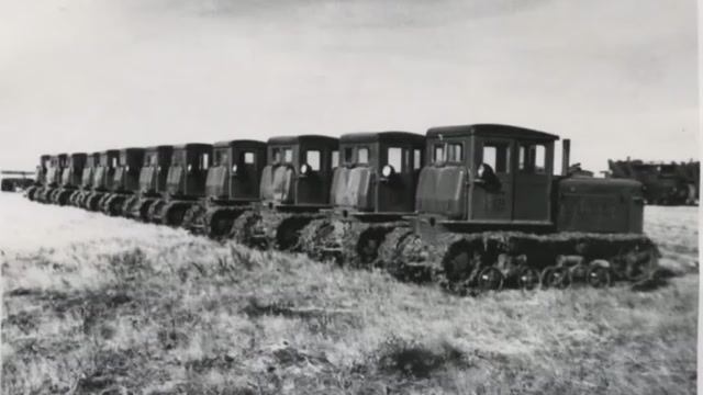 Заброшенное здание старой колхозной бригады.