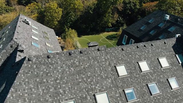 Готовый объект. Черепица Мастер темный сланец. г.Владивосток