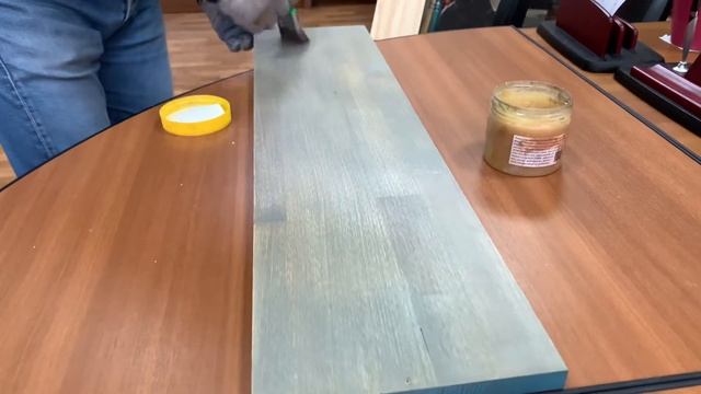 Нанесение воска W-House® для полировки на мебельный щит, деревянный пол и лестницу t.me/masloivosk