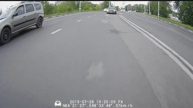 4G видеорегистратор зеркало ANSTAR E2, пример записи , светлое время суток