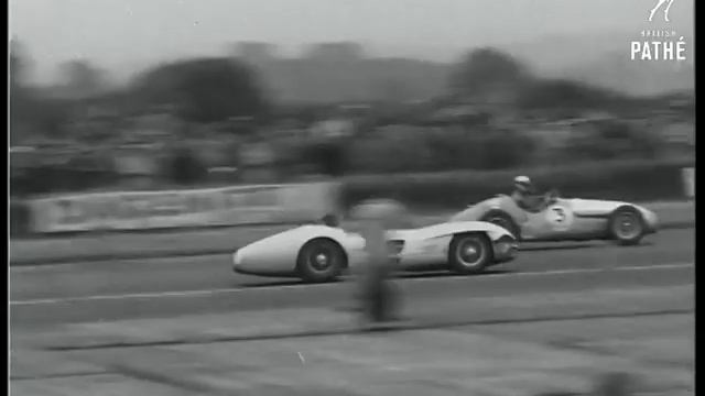 Формула 1 - Гран При Великобритании 1954 - победа Хосе Фройлана Гонсалеса