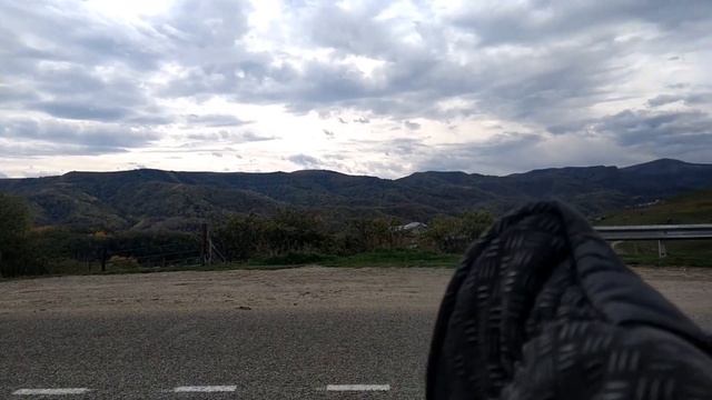 На велосипеде по Кавказу к Черному морю. 2 серия. (Перевал Гум-Баши, Карачаевск, река Кубань).