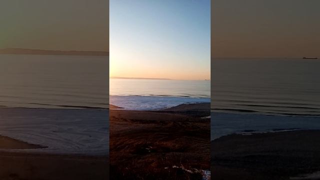 Азовское море, посёлок Ильич.   11 февраля 2023 год. Закат над морем. #азовскоеморе #Ильич #shorts