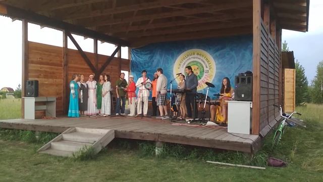 Открытие фестиваля Уральский хоровод видео 3
