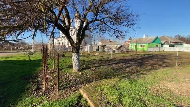 Краснодарский край, станица Запорожская. Участок 10 соток,фасад 24 метра. Побережье Динского залива.