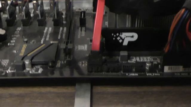 Материнска плата постоянно ПЕРЕЗАГРУЖАЕТСЯ.Не выходит в биос.GIGABYTE GA-H110-D3A (rev. 1.0).SPEAKER