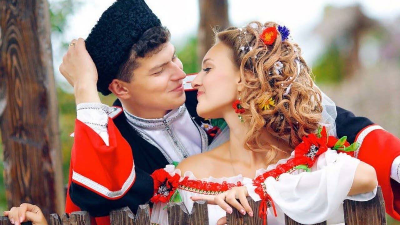 "Как счастливые голуби"
Муз. Алексей Инвентаров