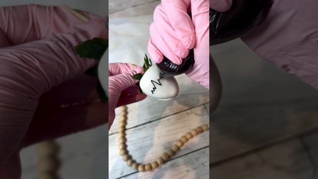 Клубника в шоколаде: делаем сами декор для клубники для оригинального подарка медработникам, врачу