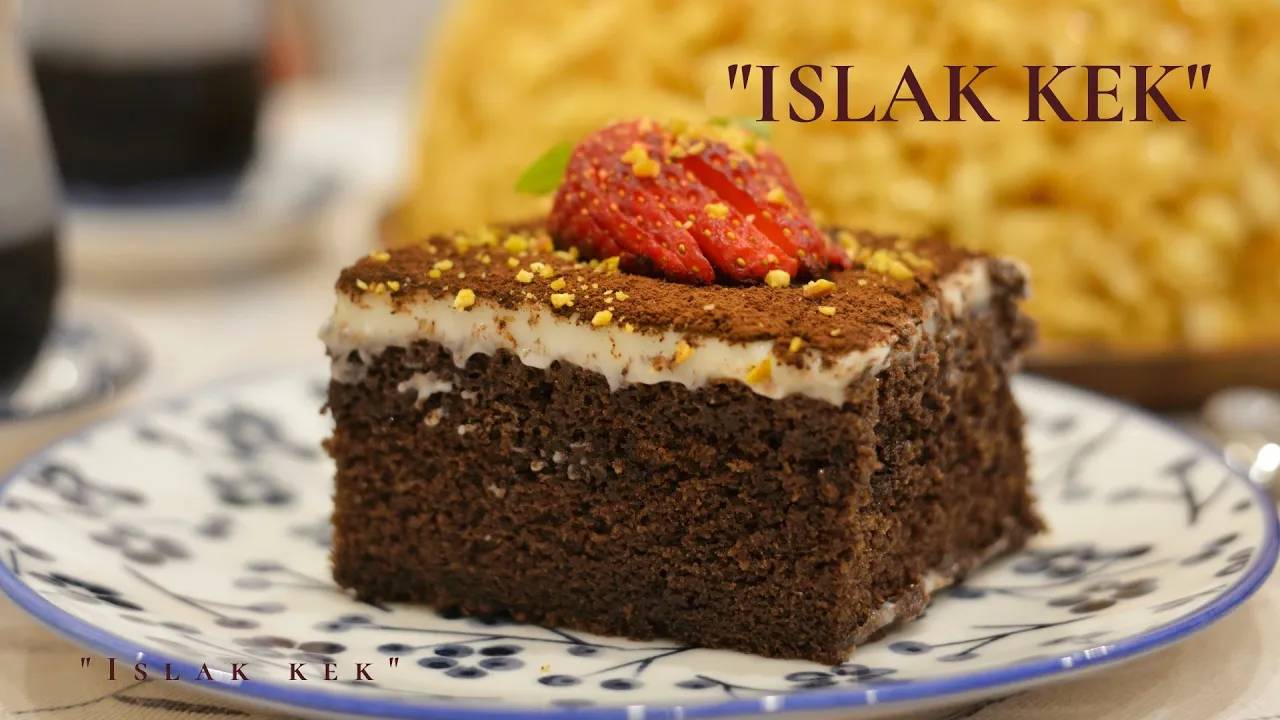 «Влажный десерт» | Islak kek | Бисквитное тесто с добавлением какао.