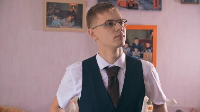 Видеосъемка свадьбы в Алексине. Сборы жениха и невесты.