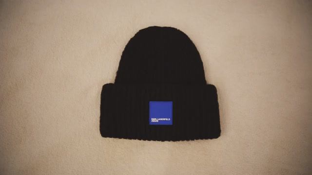 Качественная брендовая шапка