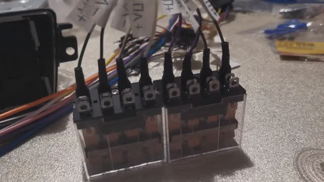 Подключение двух магнитол к одной акустике в авто. Сравнение звука Android 2din с обычной Pioneer