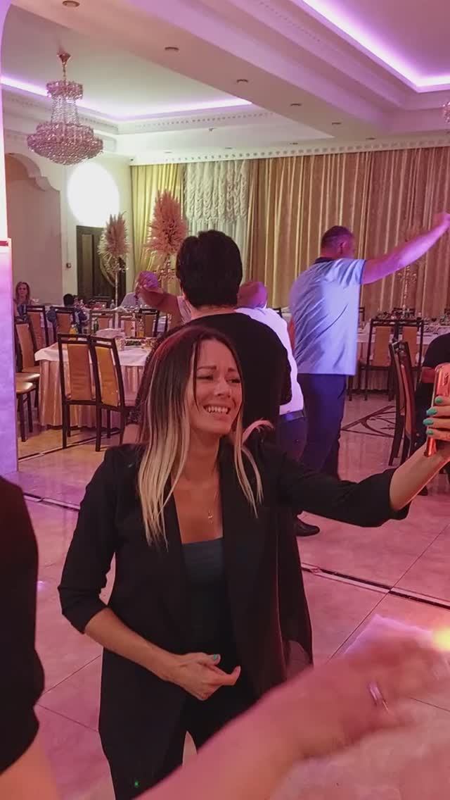 Танцы. Армяне