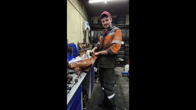 Toyota Noah замена рычагов