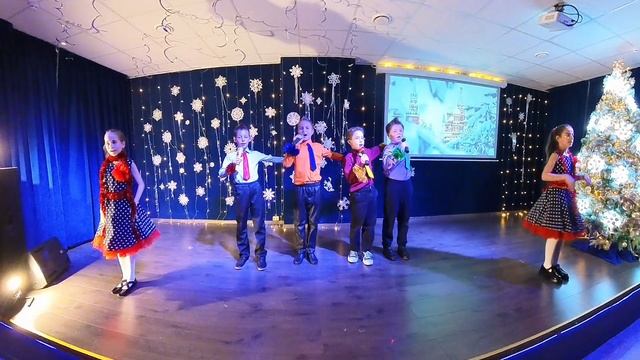 Песни о Москве
4 класс