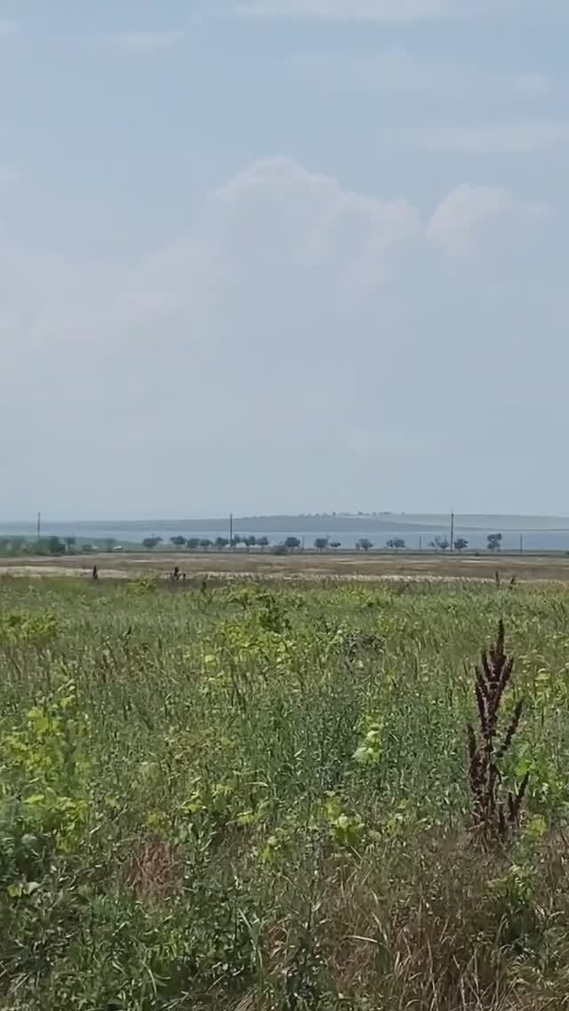 Темрюкский район, посёлок Ильич. 16 июня 2023 год. #shorts #азовскоеморе #море #отдыхнаморе #лето