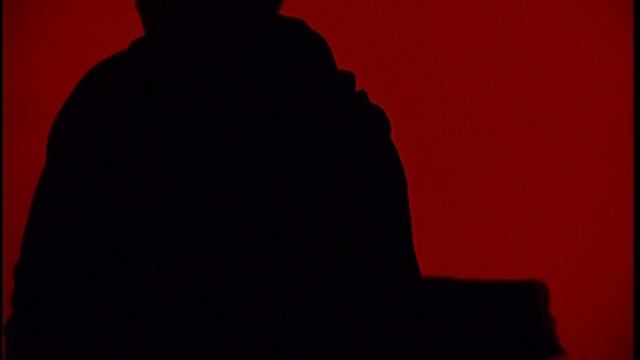 2003 - Родина. Режиссер Олег Флянгольц.