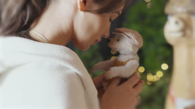 Просто слушай сердцем.
У тебя есть выбор.