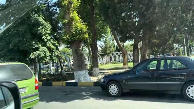 Таджикистан город Худжанд от рынка Панчщанбе ...