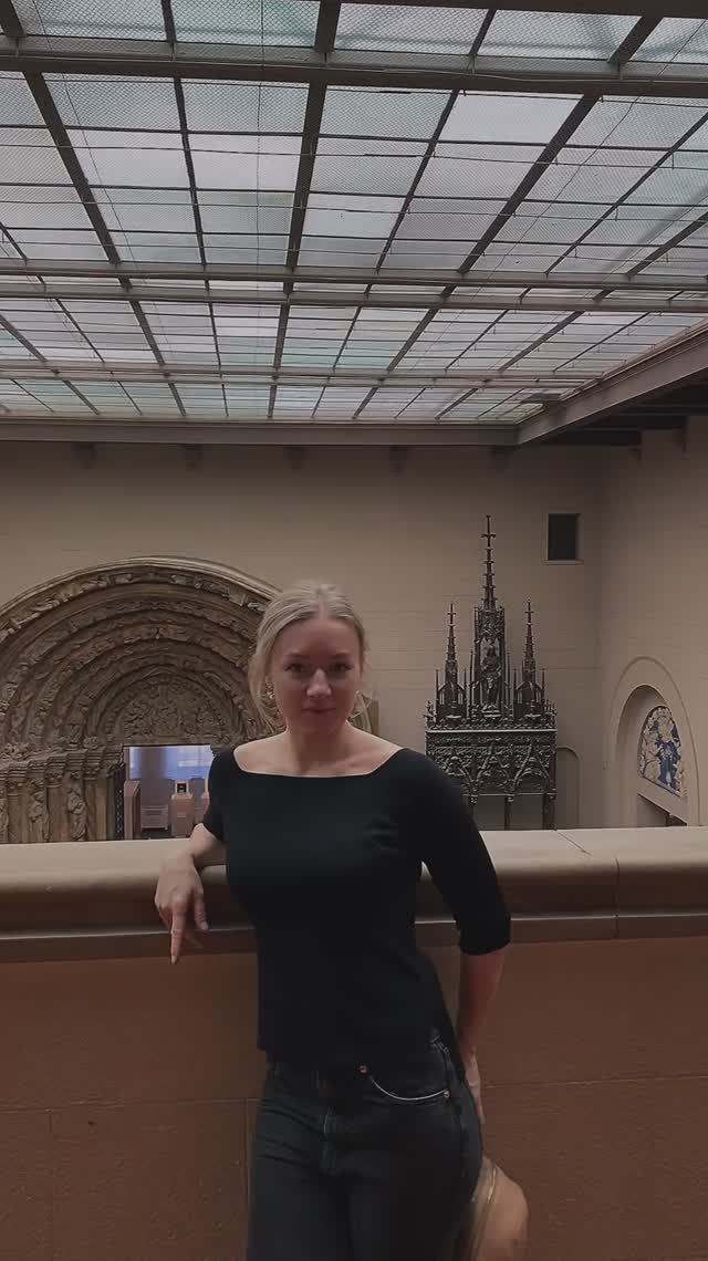 Фотосессия в музее на телефон? Легко!