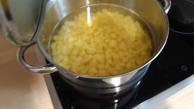 Сделали окрошку вместе! 2 разных окрошки. Делимся рецептом своей домашней окрошки