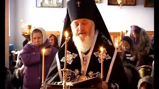 Служение Аристарха  в храме Серафима  Саровского 2012 год
