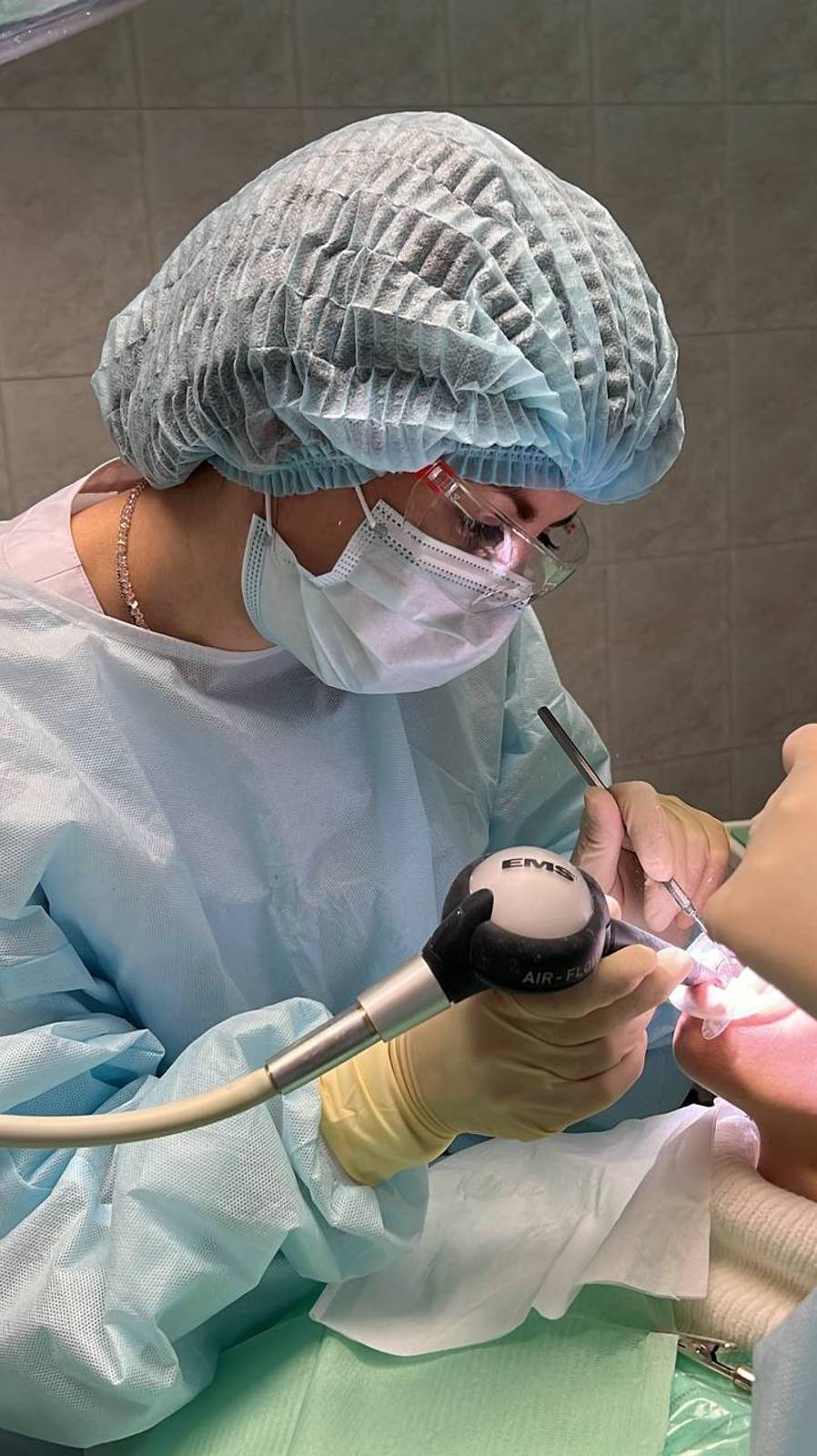 Готовьтесь к Новому году с красивой улыбкой!