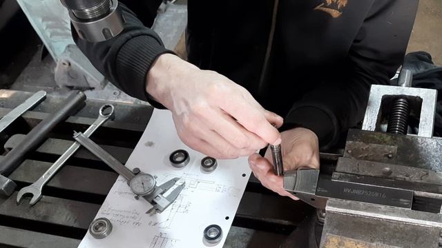 Точение вала в цанге, на фрезерном станке.