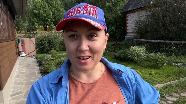 Установили бордюрную ленту. Муж воплотил проект пьяного агронома