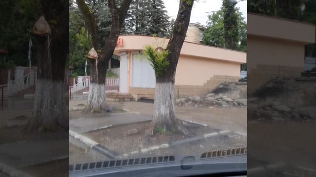 Защищаем магазин и землю от изъятия в Кисловодске: юрист в машине объясняет дело