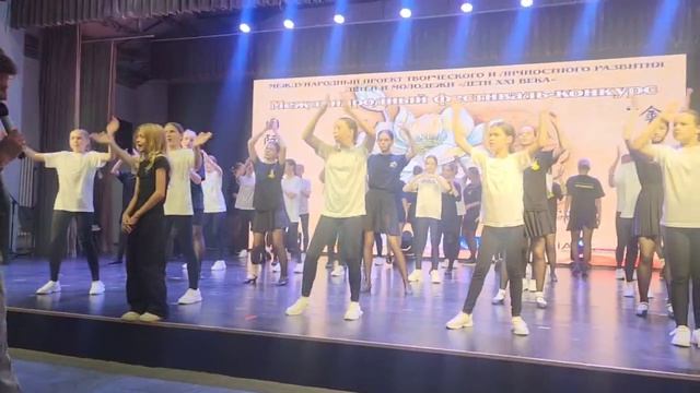 2024.10.Китай, Пекин Репетиция Флеш моба  Международный фестиваль-конкурс «ЗОЛОТОЙ ЛОТОС»