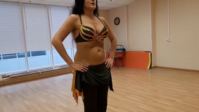 Удары животом, волна животом. Танец живота. Belly  accents, belly rolls. Belly Dance.